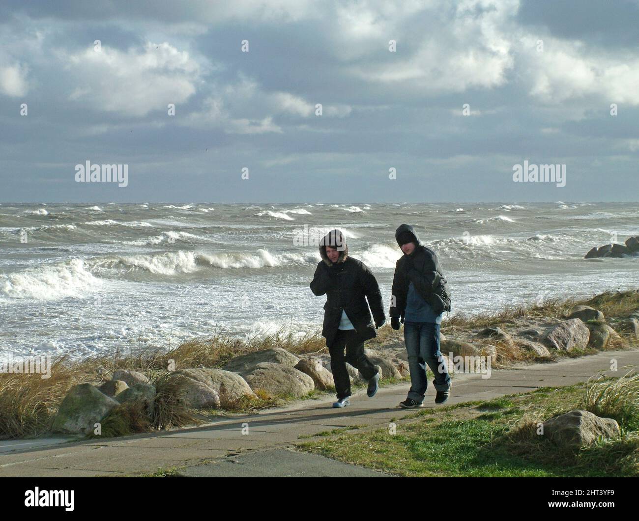 Windy walk hi-res stock photography and images - Alamy