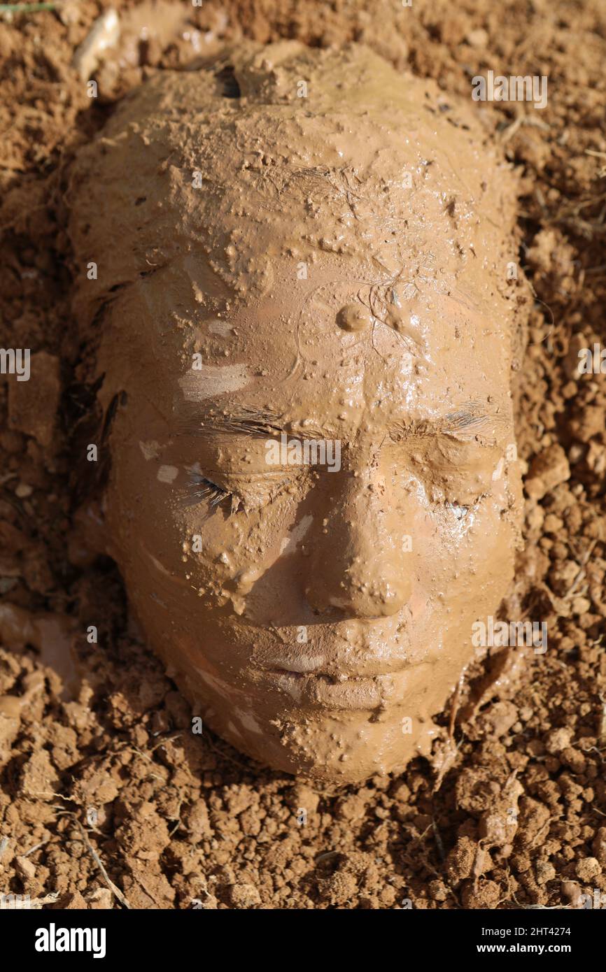 Buried alive in hell hi-res stock photography and images - Alamy