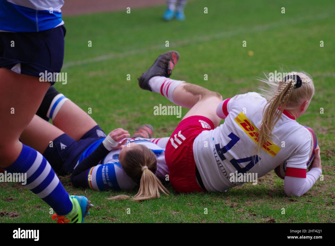 Darlington, England, 26 February 2022. Heather Cowell scoring a try for ...