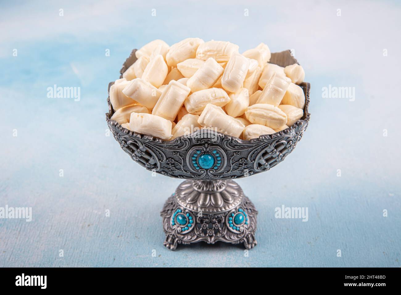 Mint candies. White mint sugar balls texture background. White mint ...