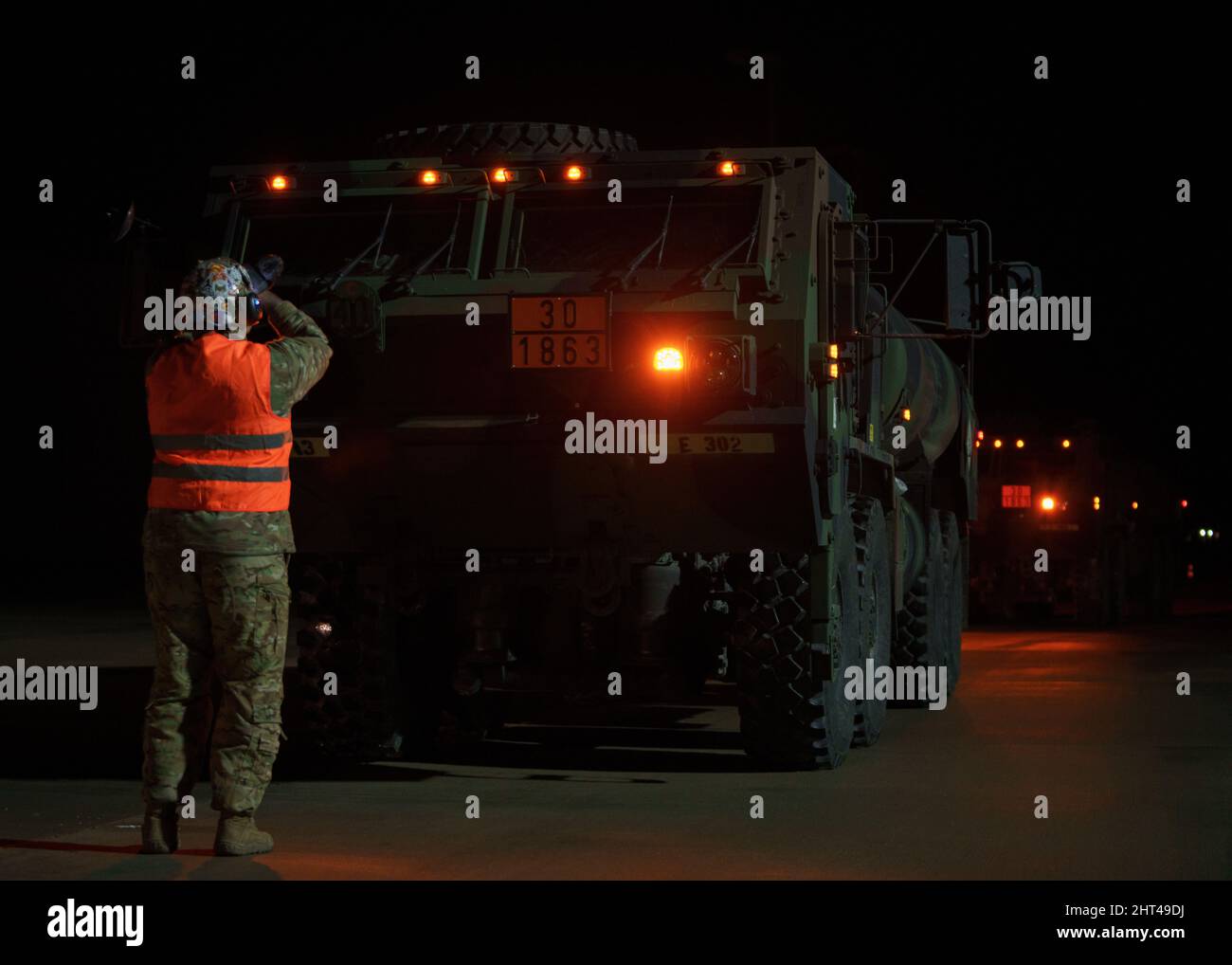 U s army fuel trucks hi-res stock photography and images - Alamy