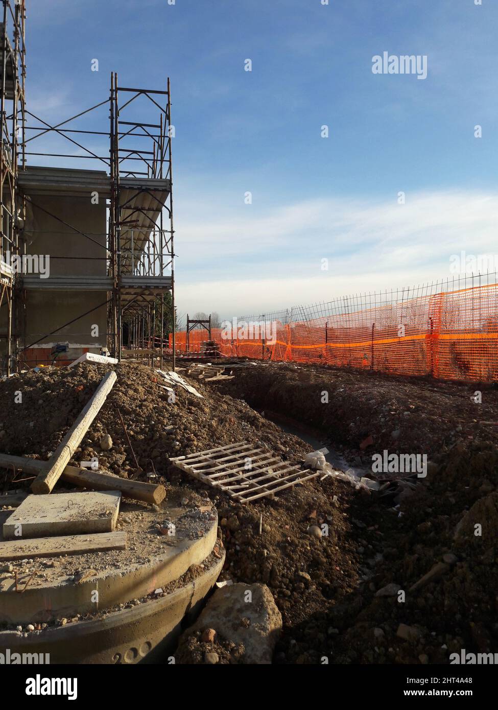 Construction of building foundation Stock Photo - Alamy