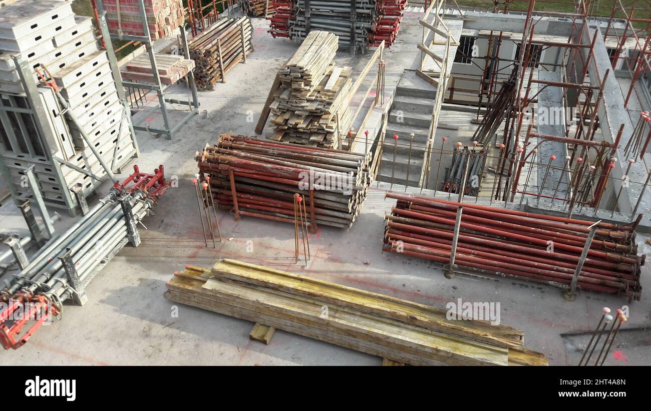 Industrial building foundation pillars hi-res stock photography and ...