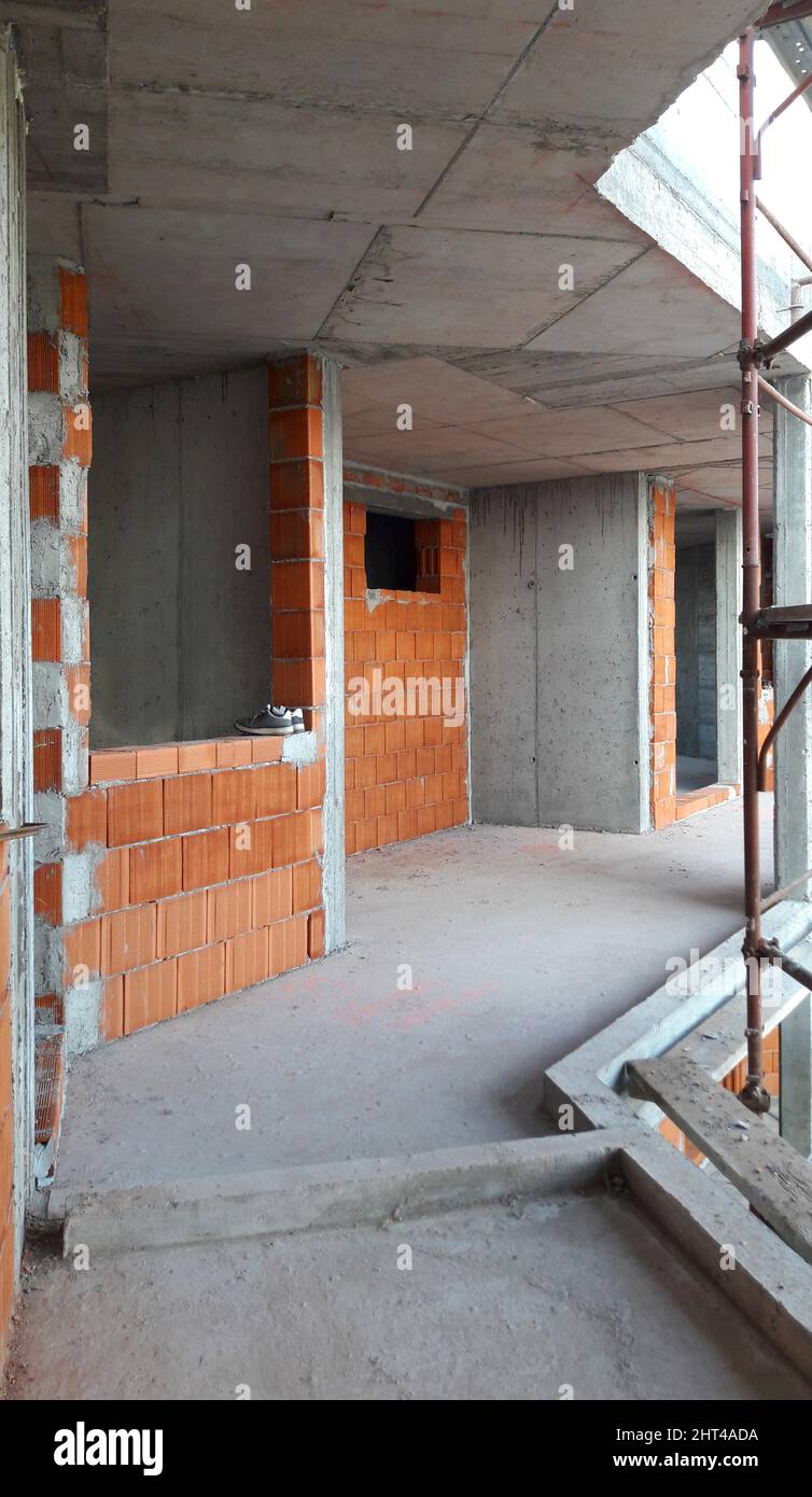 Walls of a high-rise building under construction Stock Photo - Alamy
