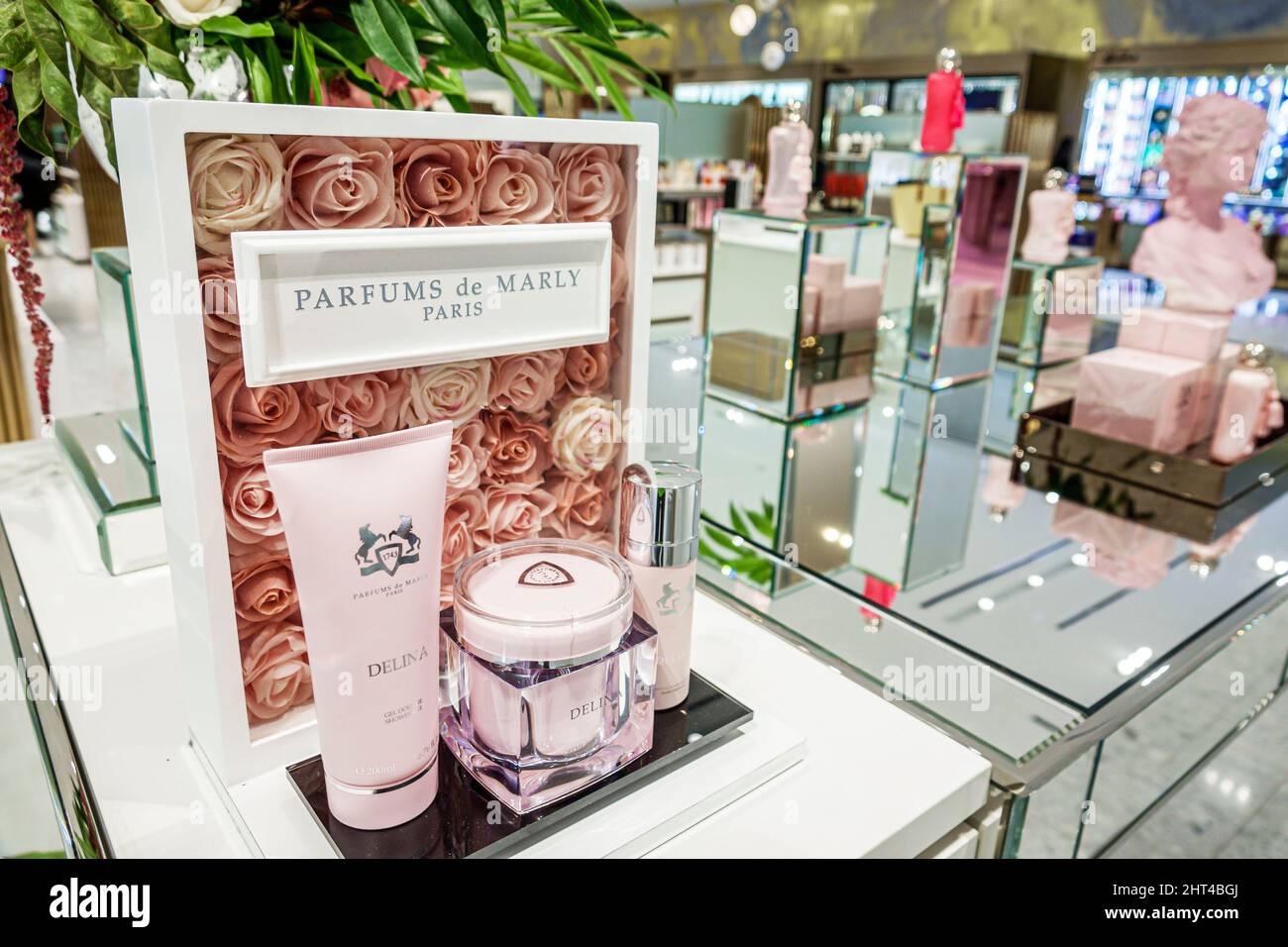Bal Harbour Florida Bal Harbour Shops upscale luxury designer mall ...