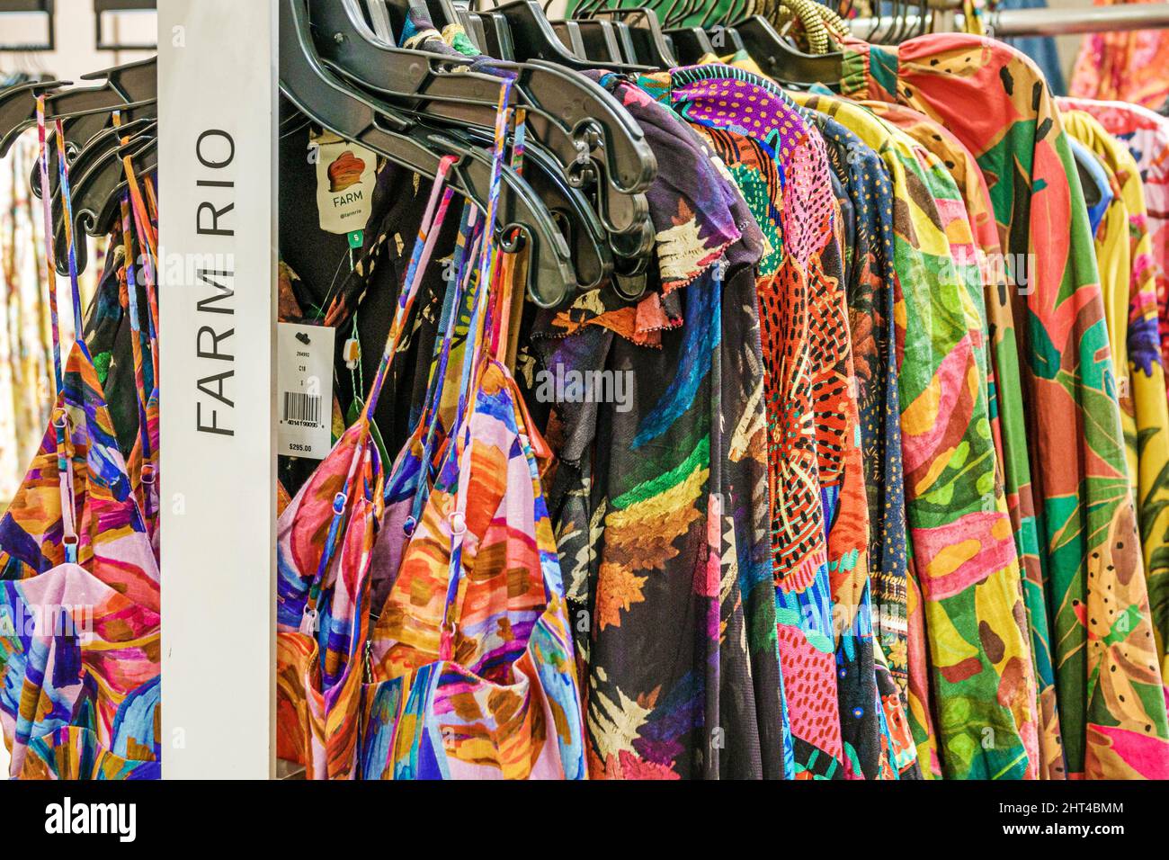 Fashion mall rio hi-res stock photography and images - Alamy