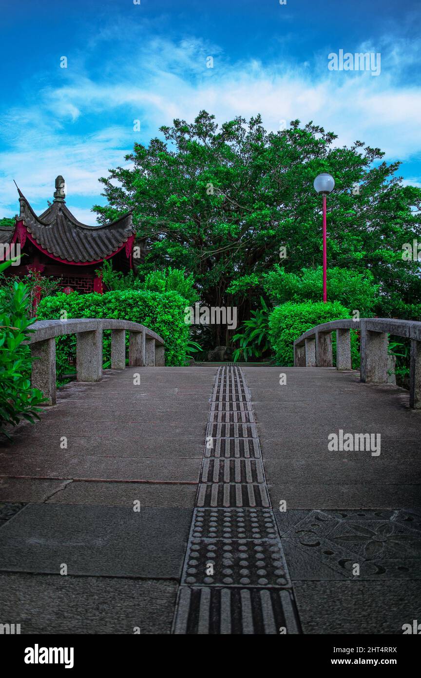 Naha okinawa japan buddhist temple hi-res stock photography and images ...