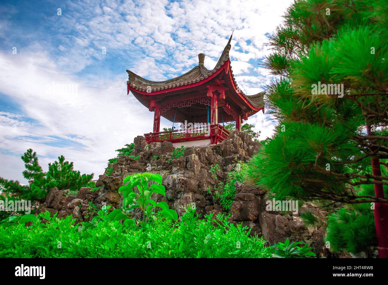 Beautiful view of a zen garden at a Buddhist Temple in Naha City ...