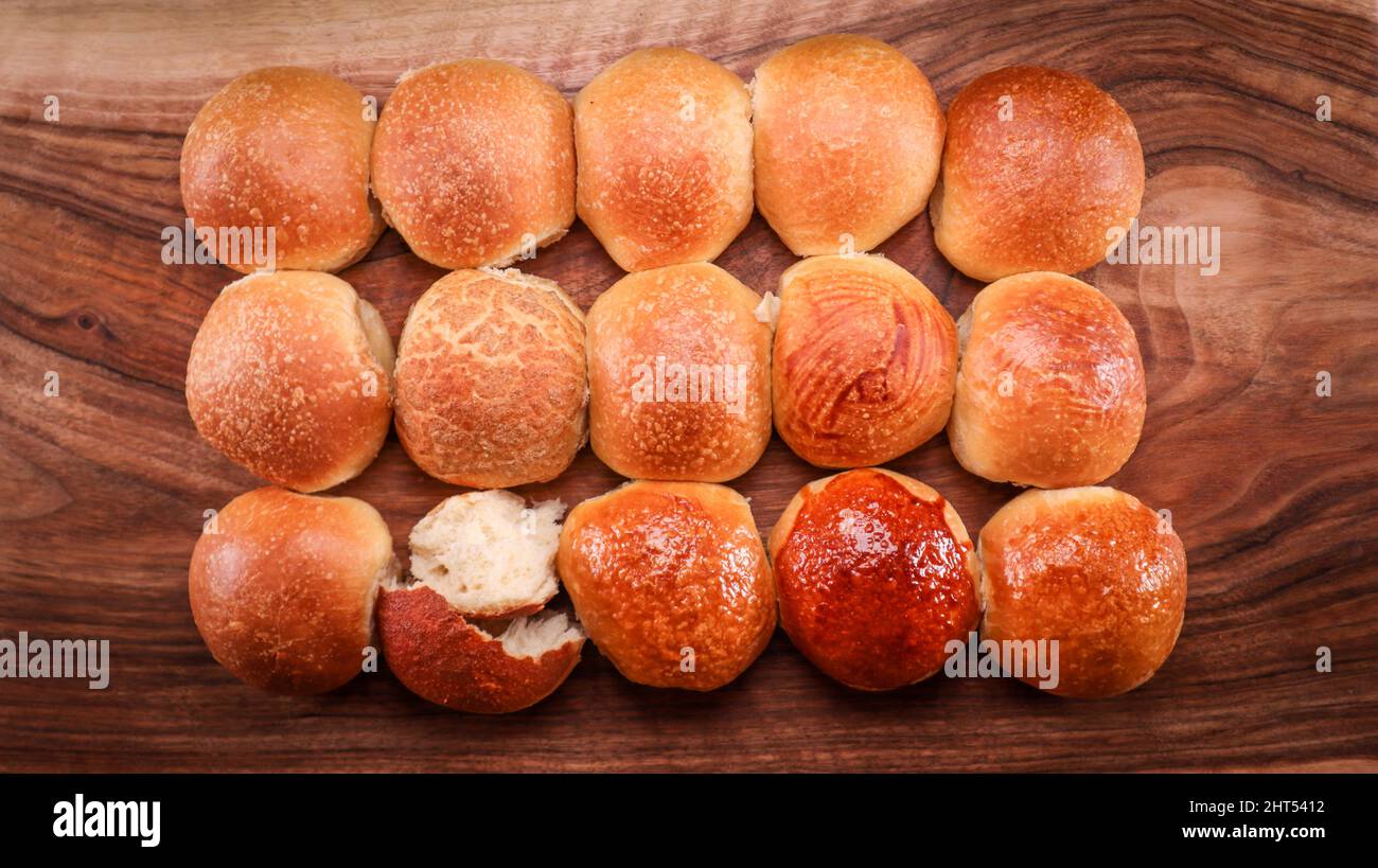 Assortment of freshly baked bread in a bakery Stock Photo - Alamy