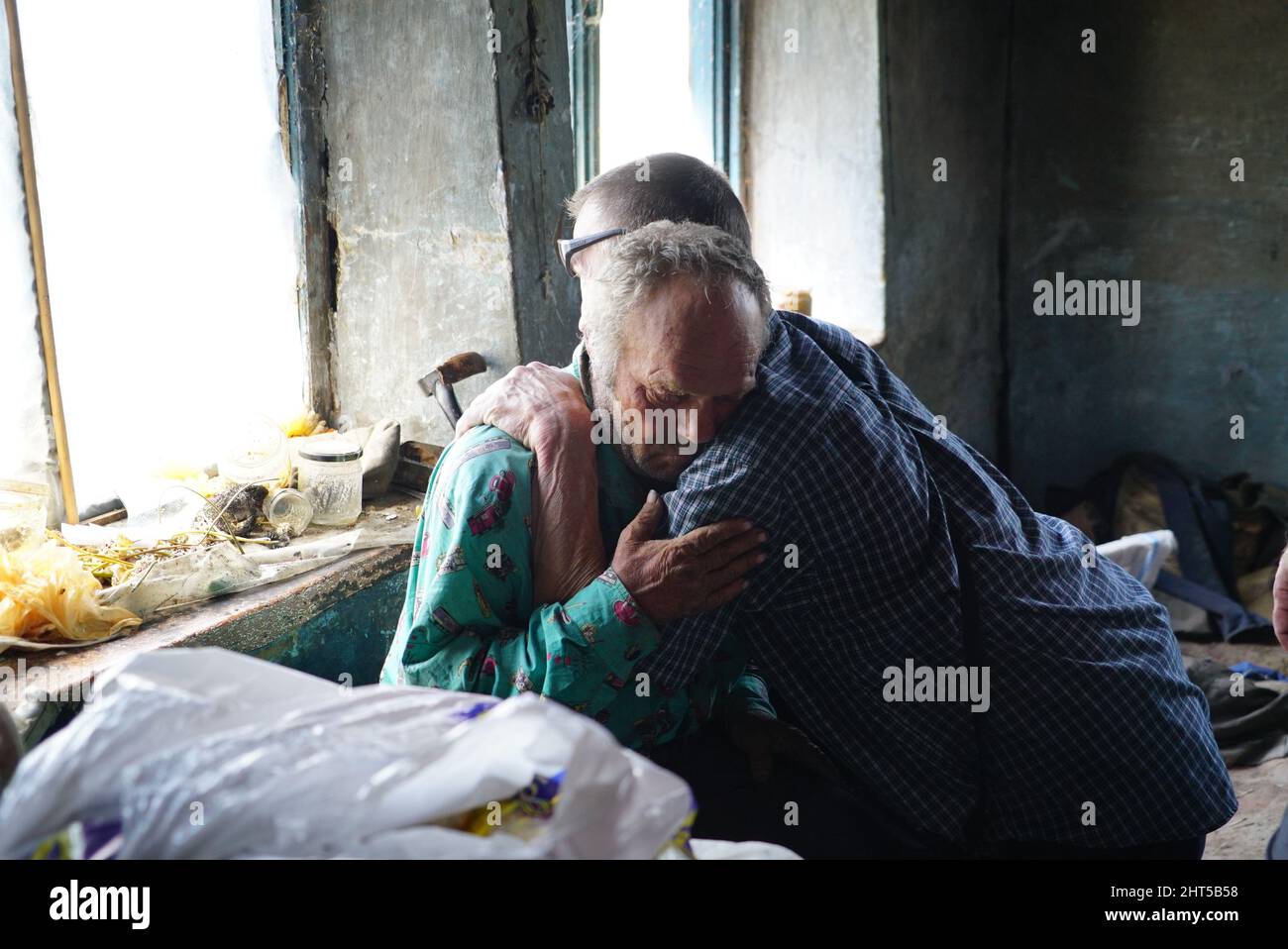 Person giving food to the poor in Moldova Stock Photo - Alamy