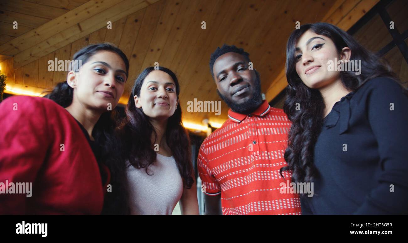 Group fun friends posing hi-res stock photography and images - Alamy