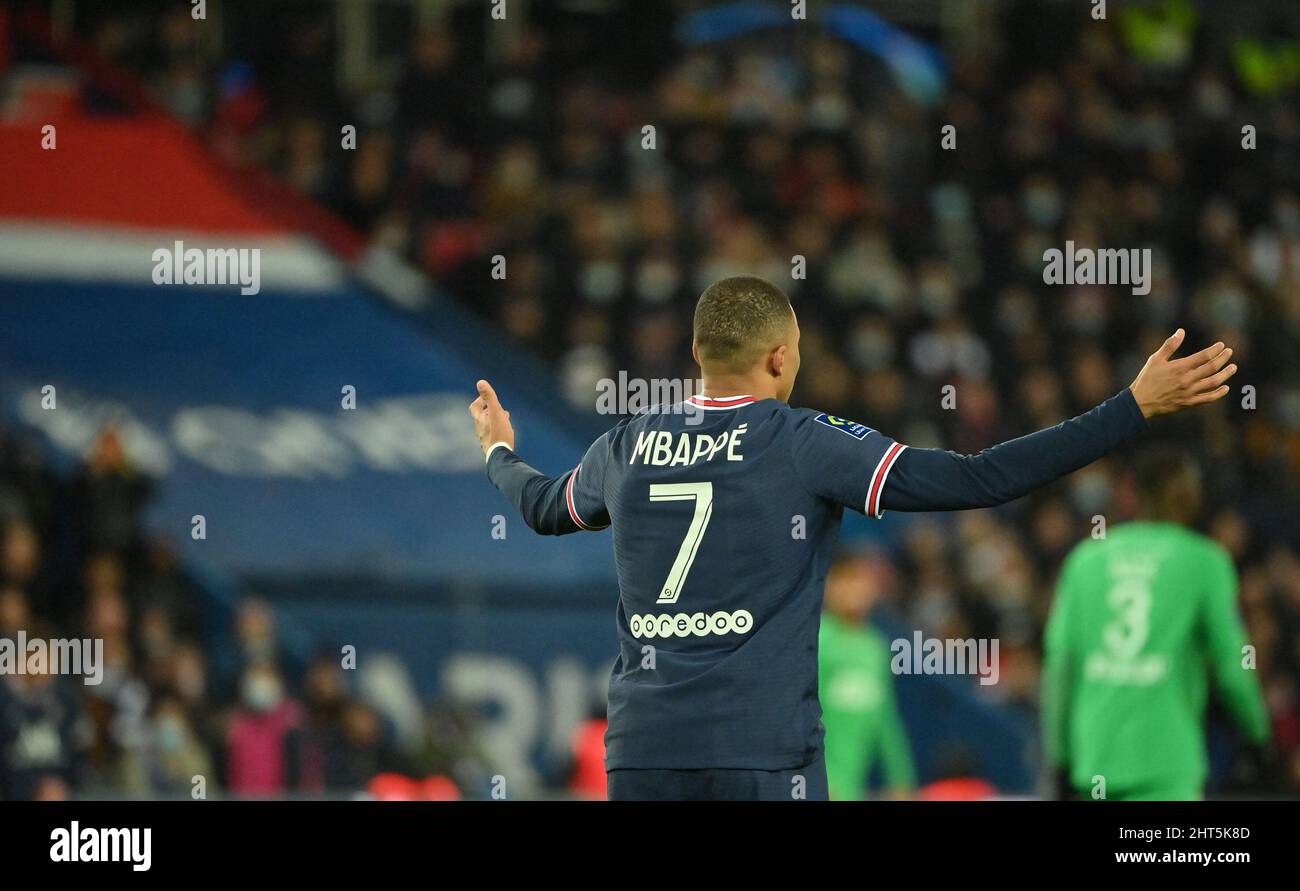 Paris Saint-Germain's Kylian Mbappé during the French L1 football match ...