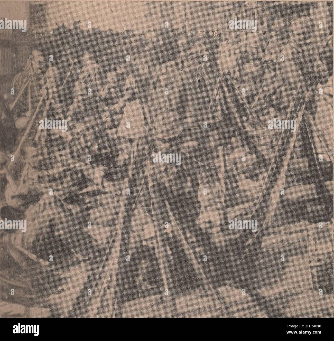 A part of the German army retreating after the great battle of Marne ...