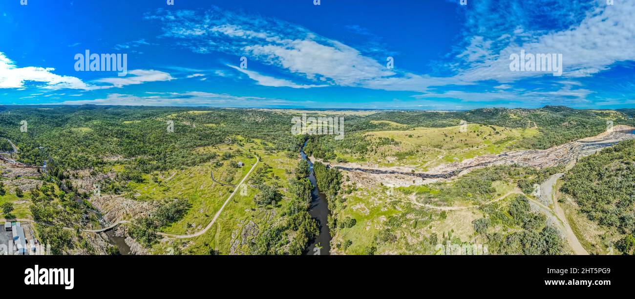 Panorama view of Pindari Dam in Pindaroi, Australia Stock Photo - Alamy
