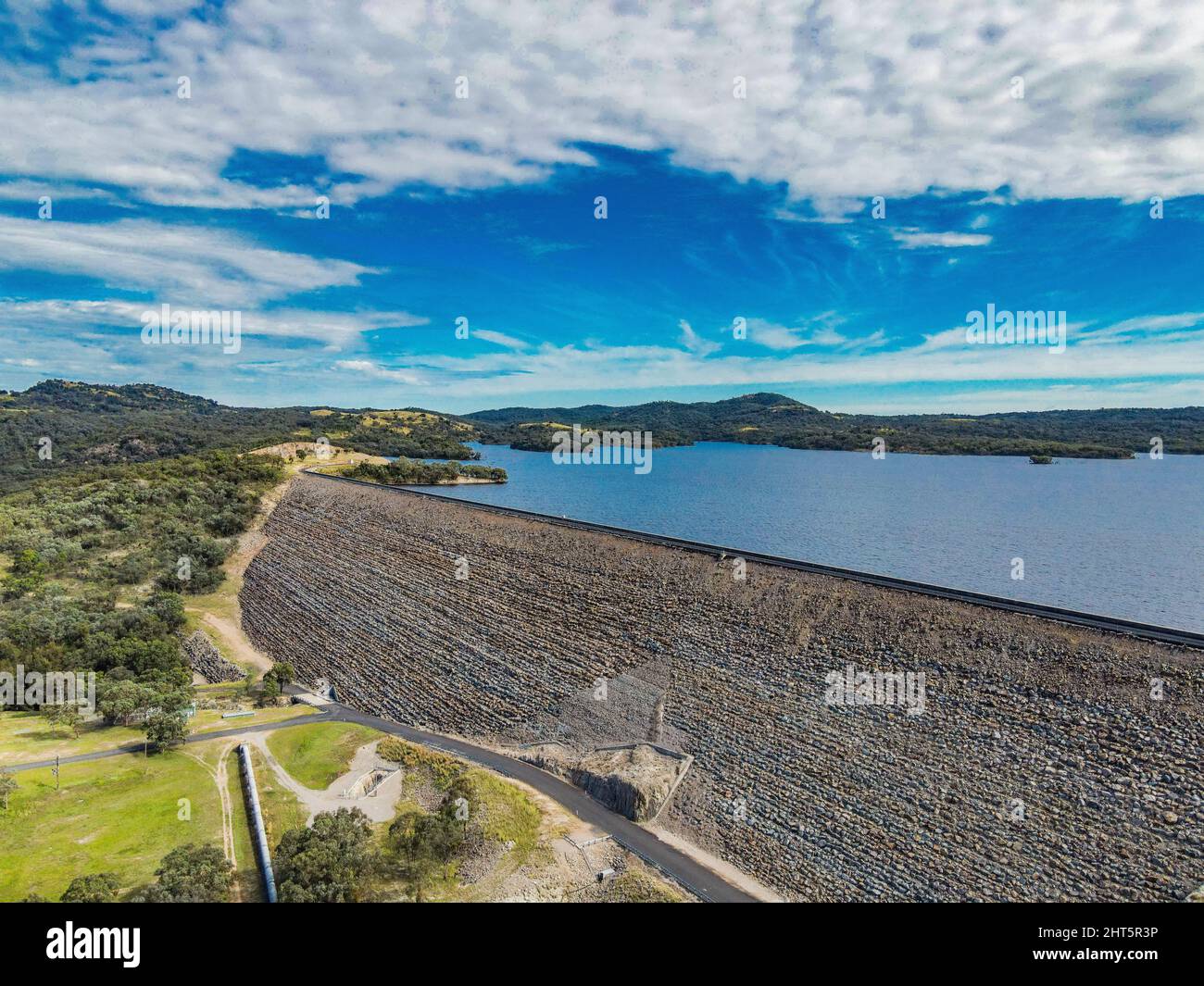 Pindari dam hi-res stock photography and images - Alamy