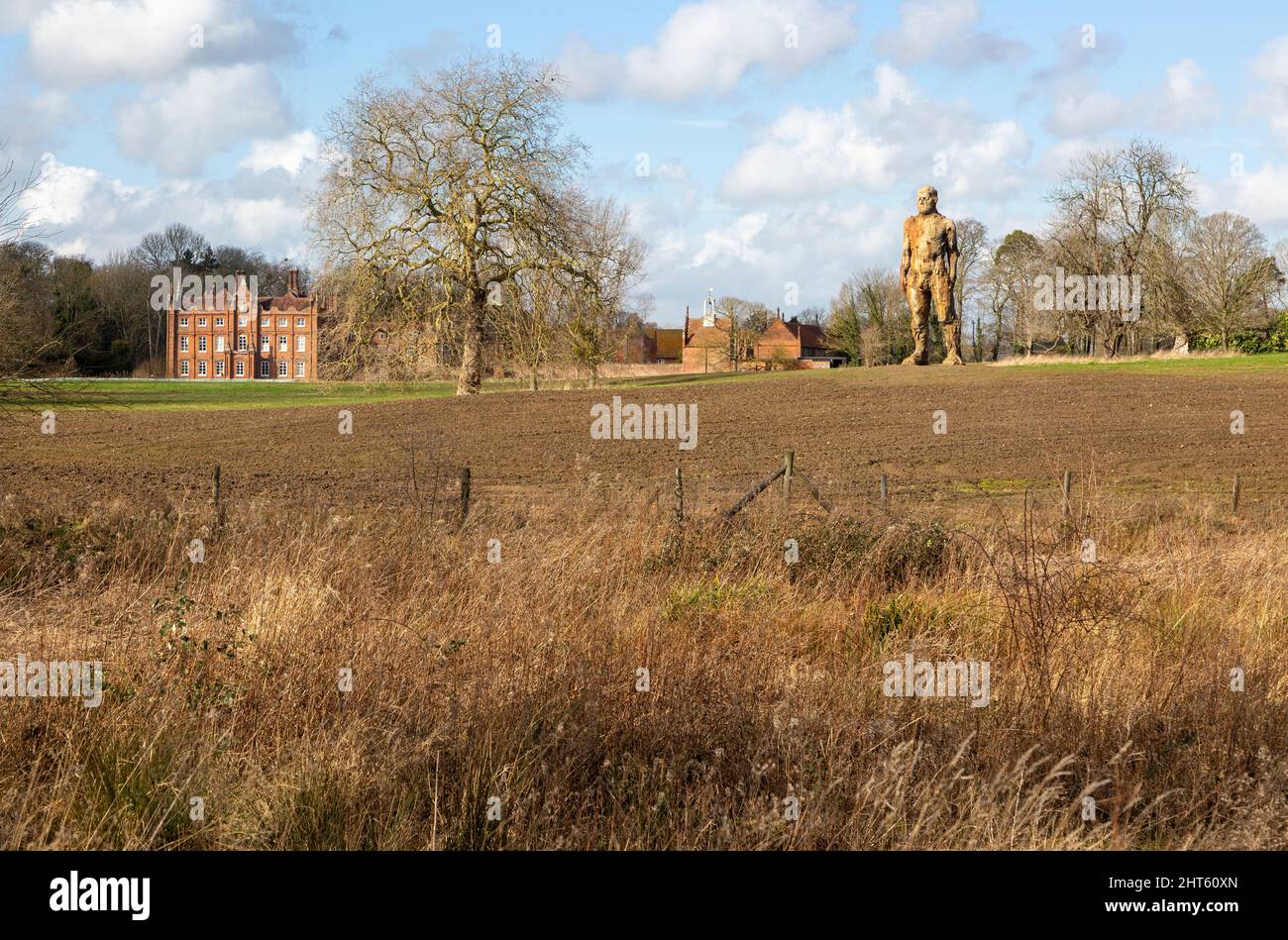 'Yoxman' huge bronze sculpture by Laurence Edwards, Yoxford, Suffolk ...