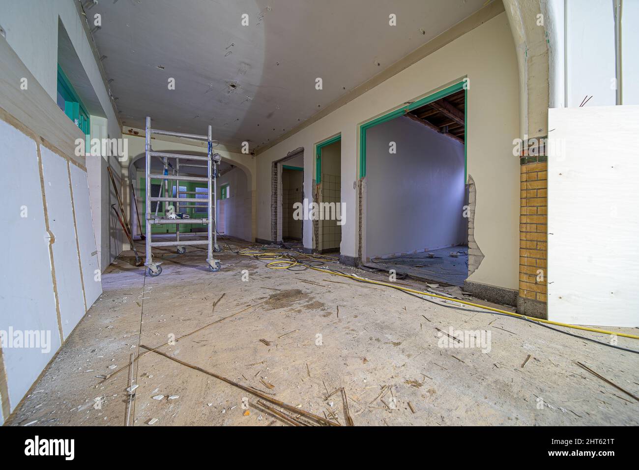 Old demolished building with debris, rubble, and waste Stock Photo - Alamy