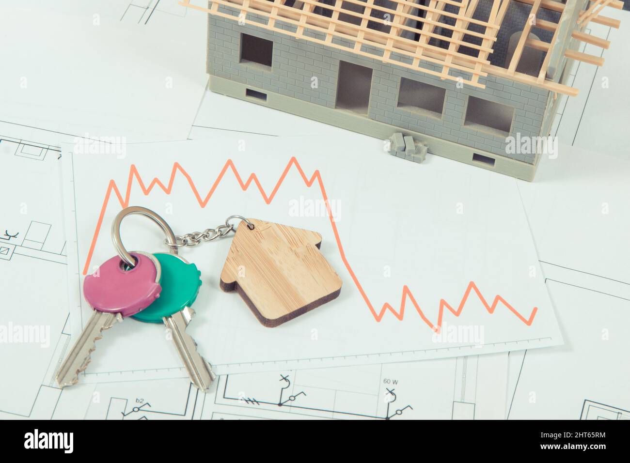 Home keys and downward graphs representing crisis of real estate market ...