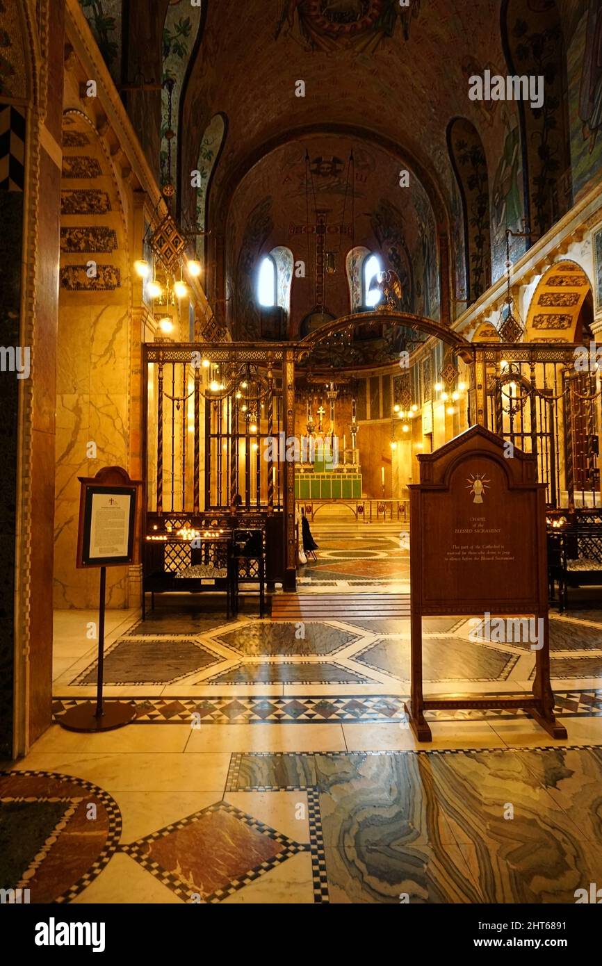 Cathedral church interior london old hi-res stock photography and ...