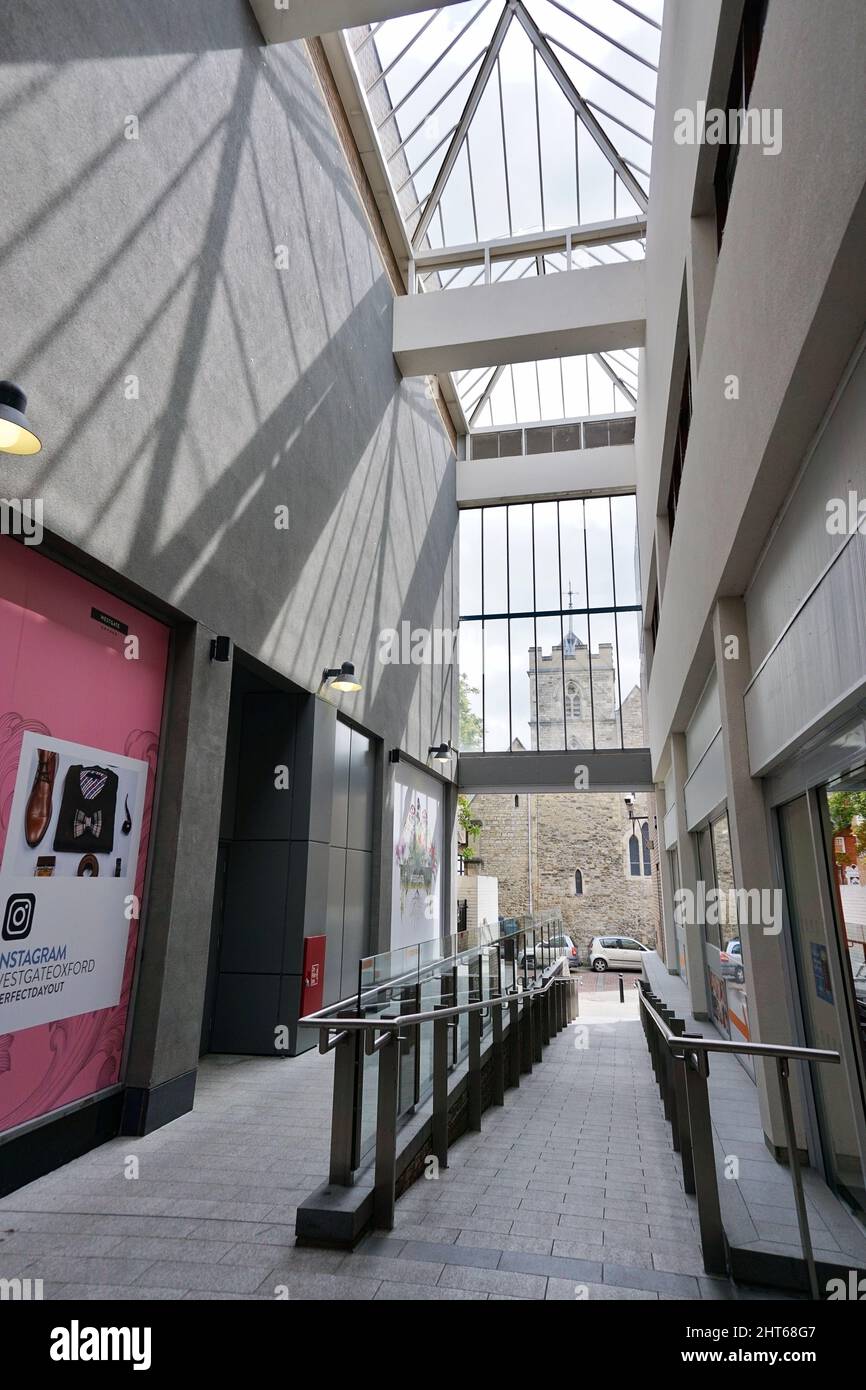 View of architecture at Westgate shopping complex in Oxford Stock Photo ...