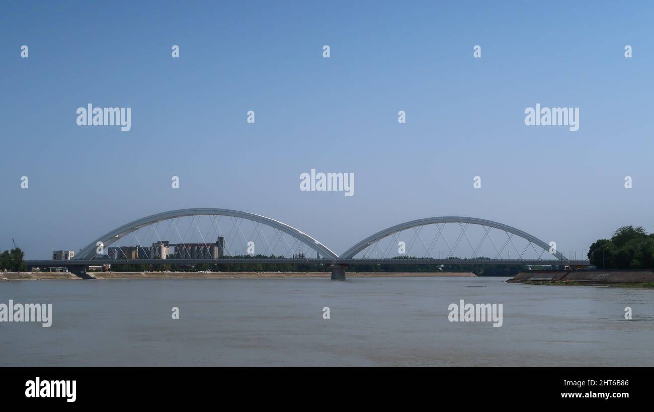 Bridge train novi sad hi-res stock photography and images - Alamy