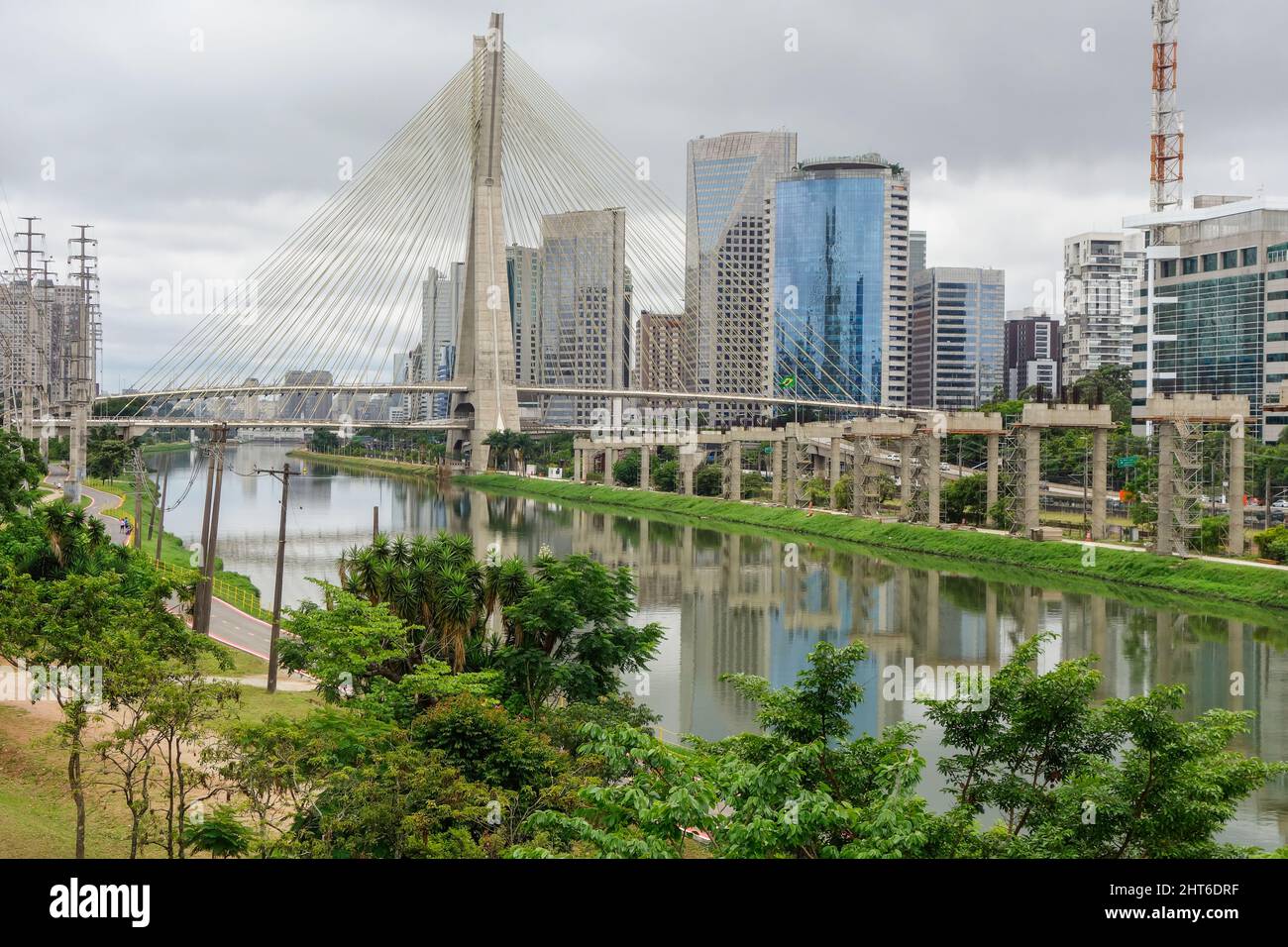Beautiful view of the Ponte Estaiada Bridge in Sao Paulo and modern ...