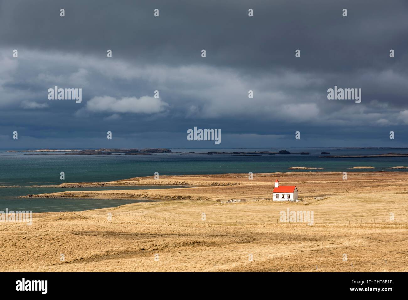 Raw scenery hi-res stock photography and images - Alamy