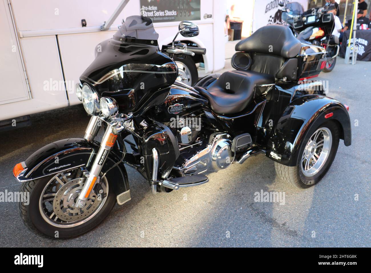 Three wheeled harley davidson hi-res stock photography and images - Alamy