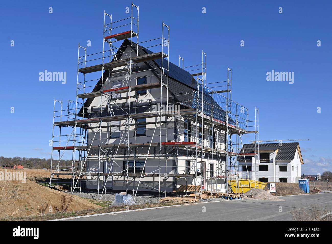 House construction, single family house, shell, scaffolding ...