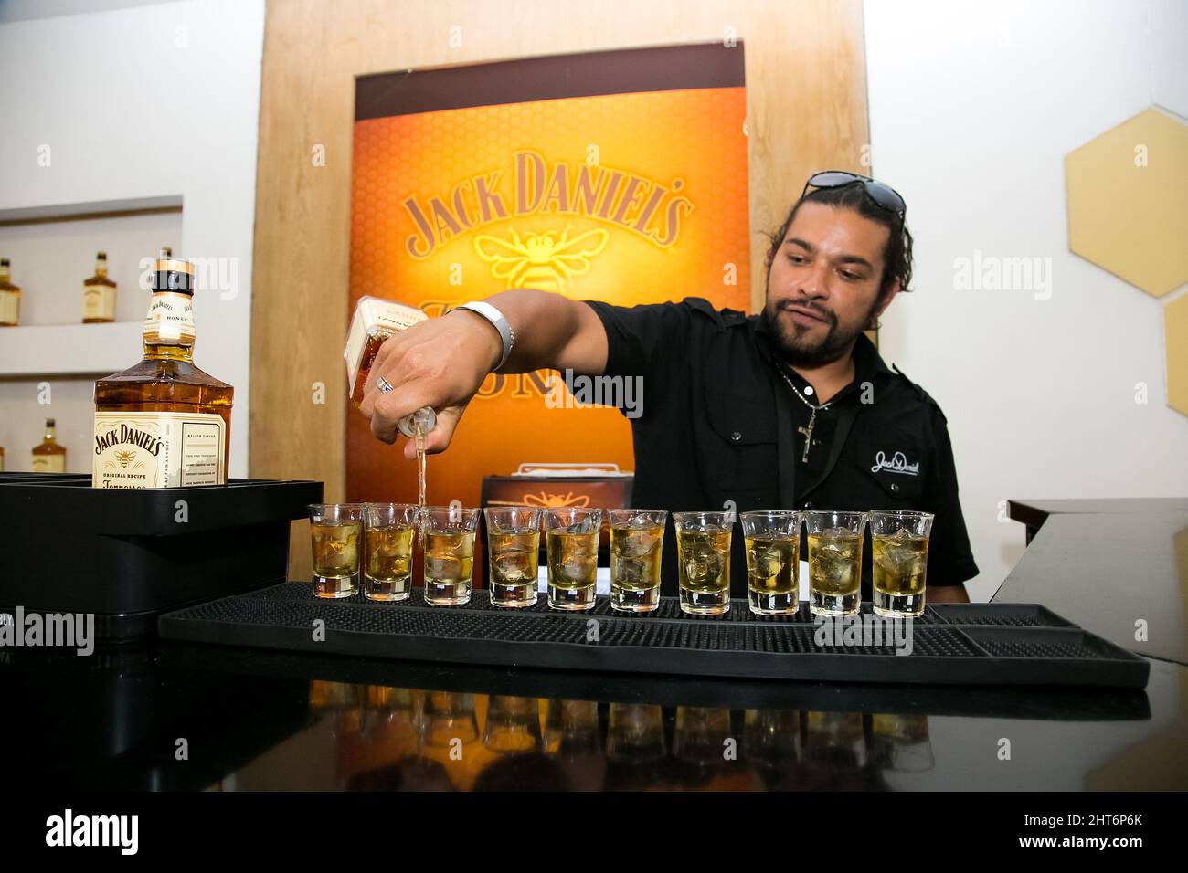 Barman expo hi-res stock photography and images - Alamy