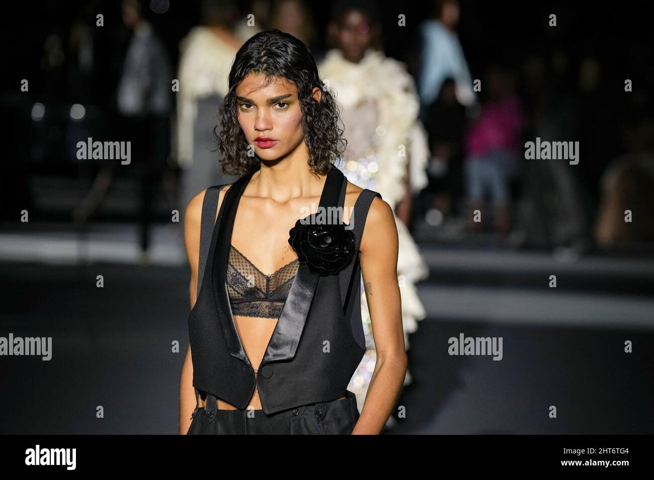 Milan Fashion Week - Women F/W 22-23 Philosophy by Lorenzo Serafini Fashion Show - catwalk Milan ...