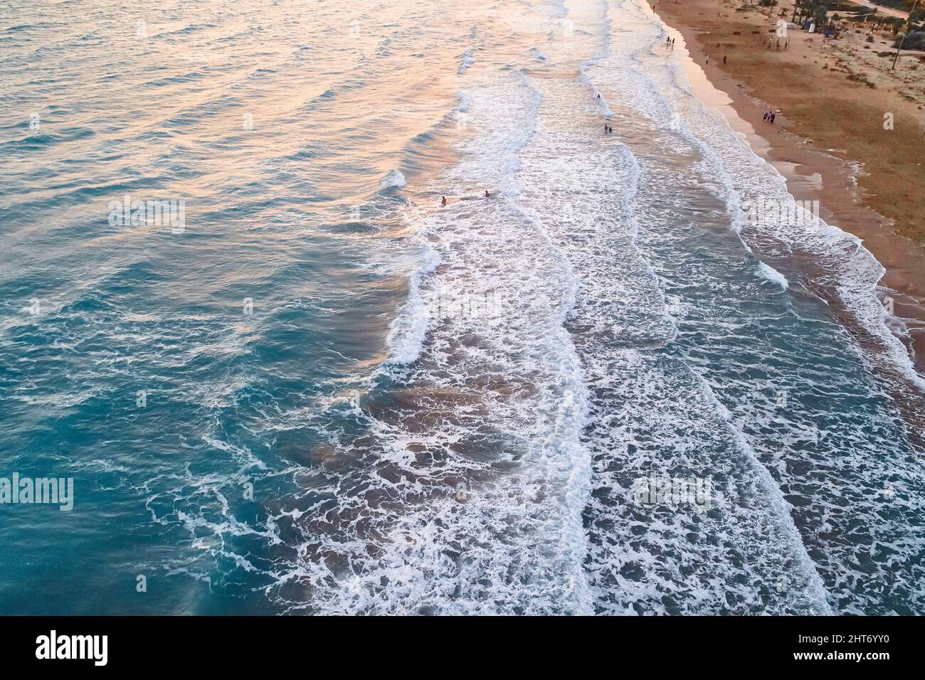Splash coast hi-res stock photography and images - Alamy