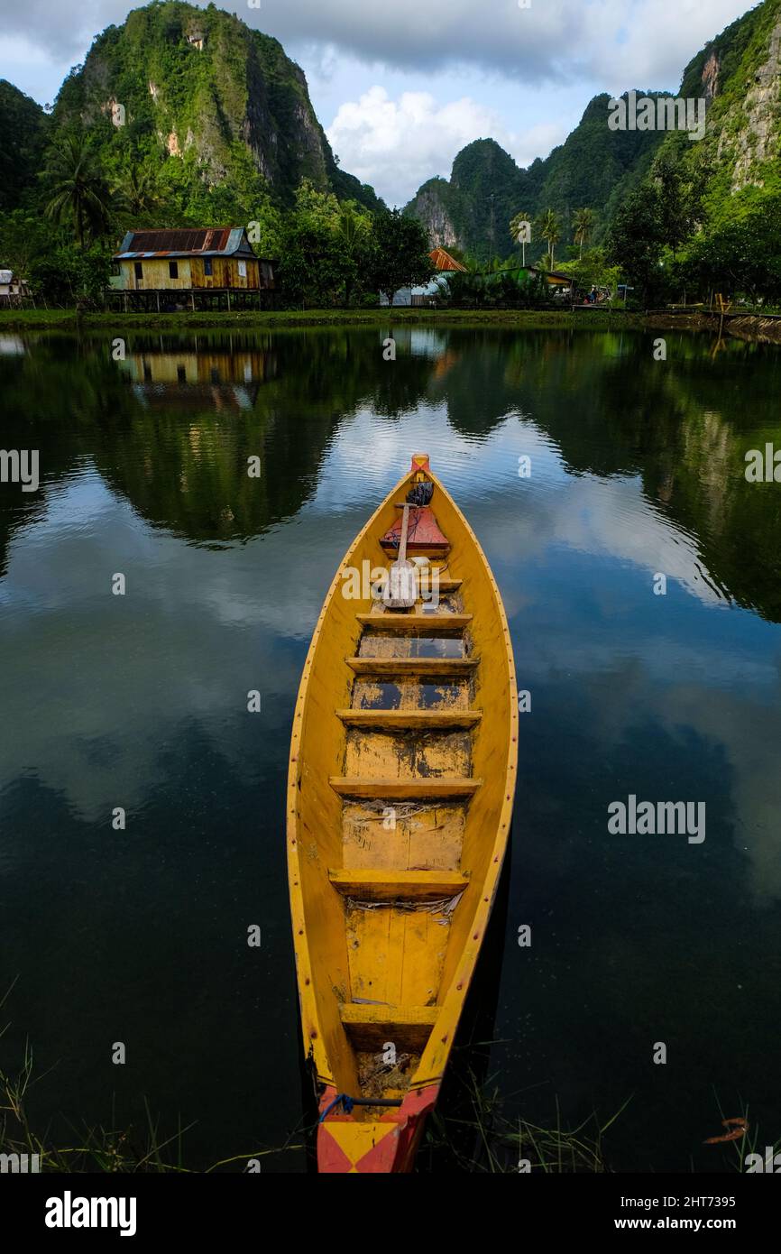 Maros, South Sulawesi, Indonesia. 27th Feb, 2022. The atmosphere of the ...