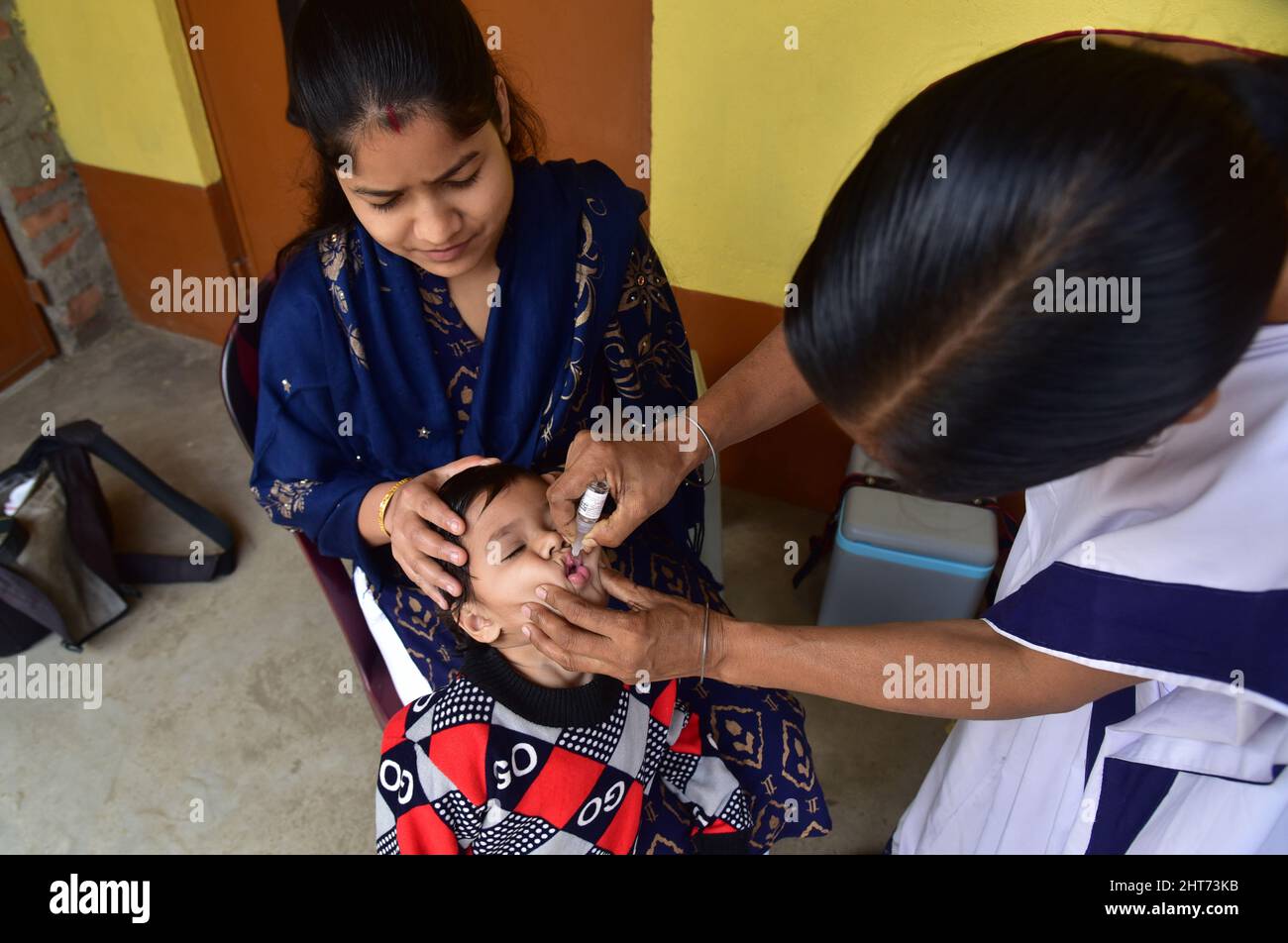 Pulse polio hi-res stock photography and images - Alamy