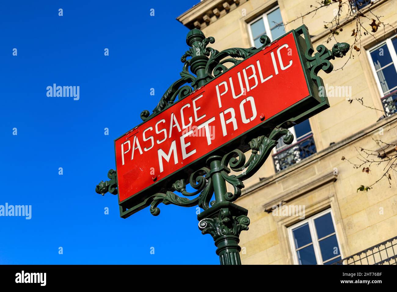Photo of "passage public metro" entrance metro sign in Paris Stock ...