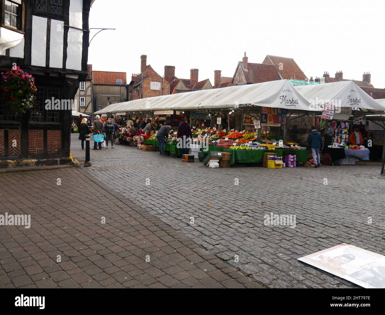 Shambles Market in York, England Stock Photo - Alamy
