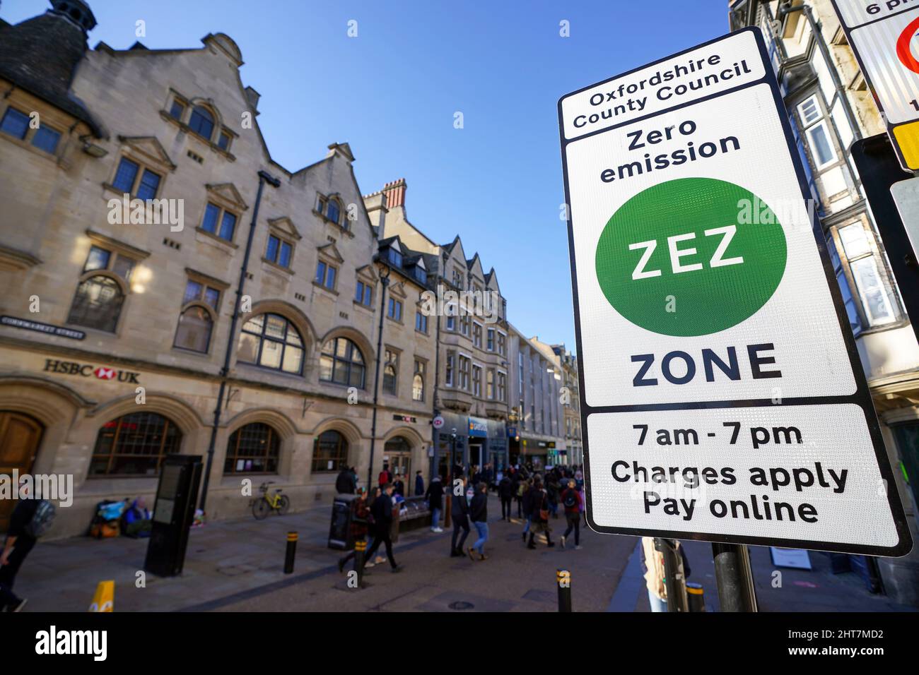 Zero emission zone sign hi-res stock photography and images - Alamy