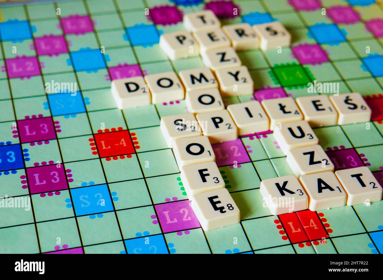 Scrabble type letters hi-res stock photography and images - Alamy