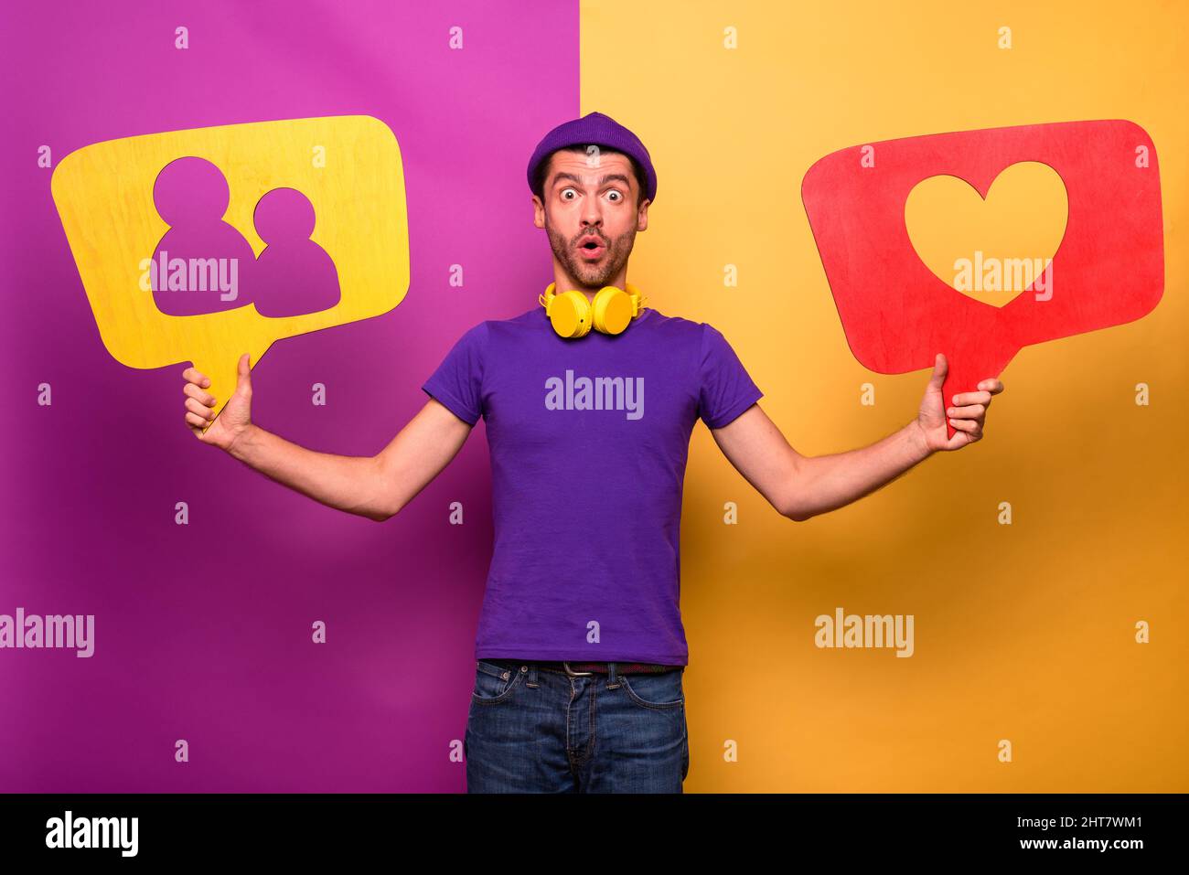 Happy network hi-res stock photography and images - Alamy