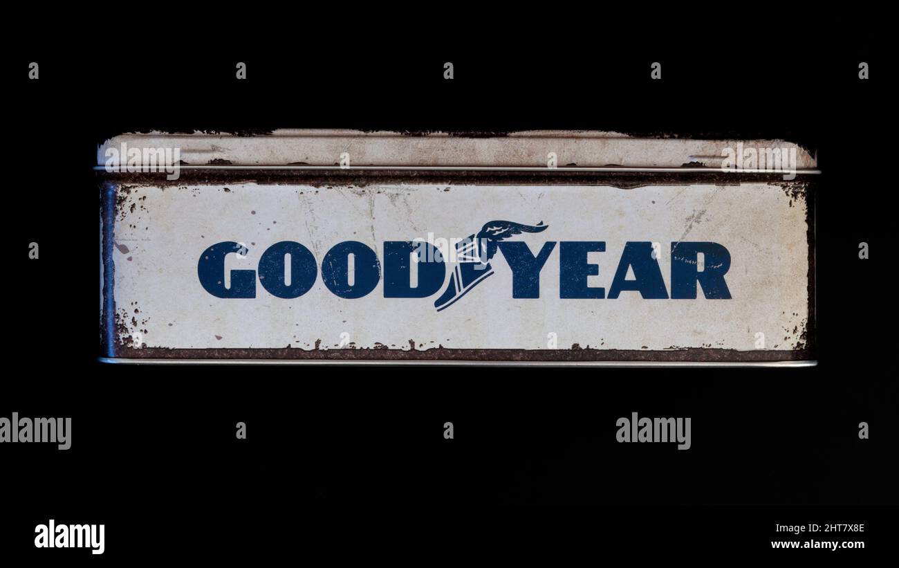 Goodyear black and hi-res stock photography and images - Alamy