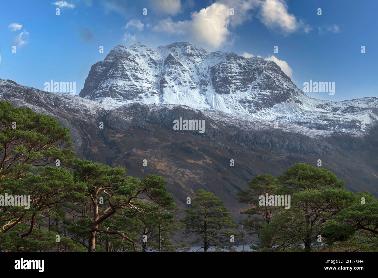 Mountain slioch hi-res stock photography and images - Alamy