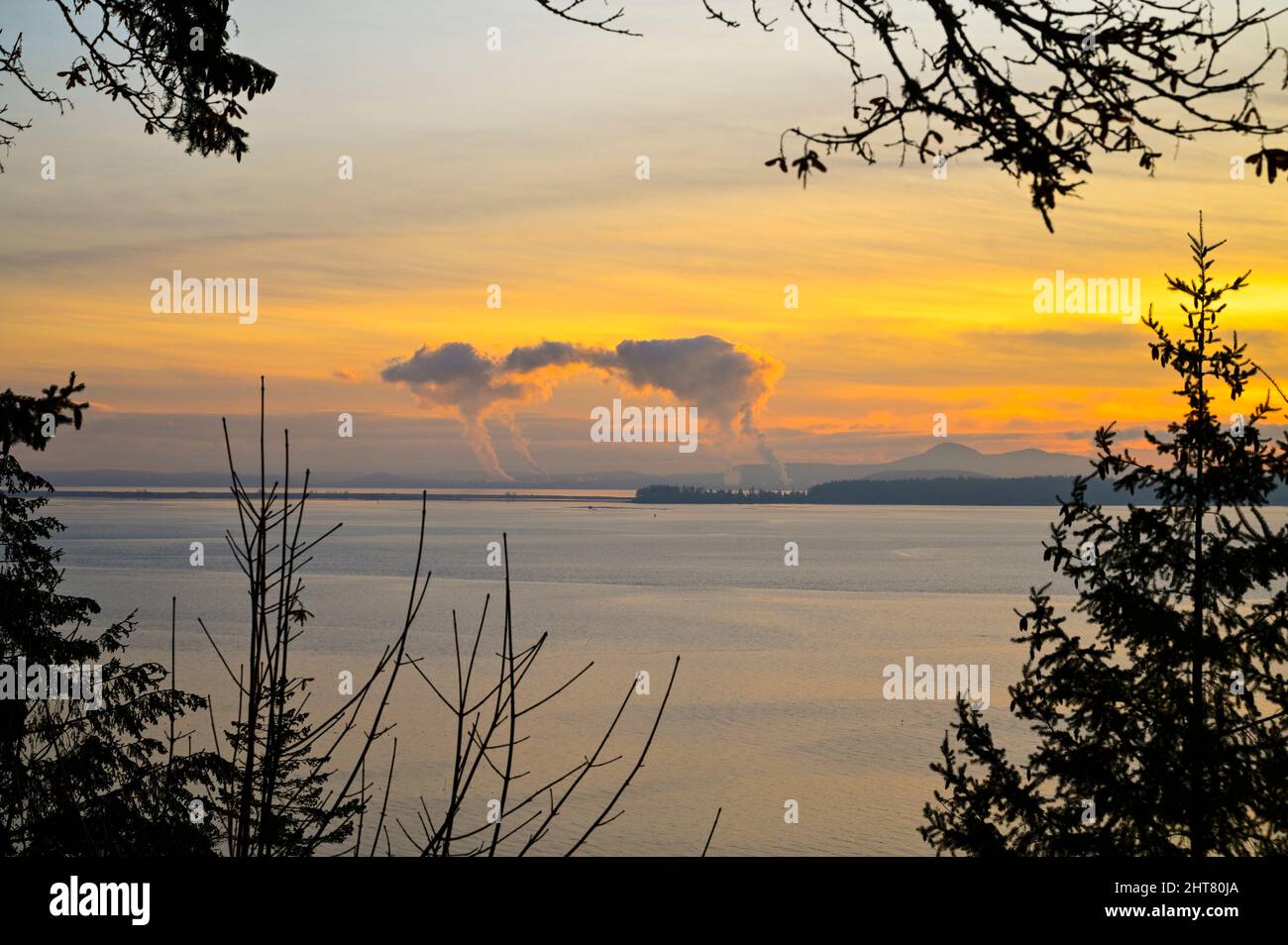 Plumes of steam hi-res stock photography and images - Alamy