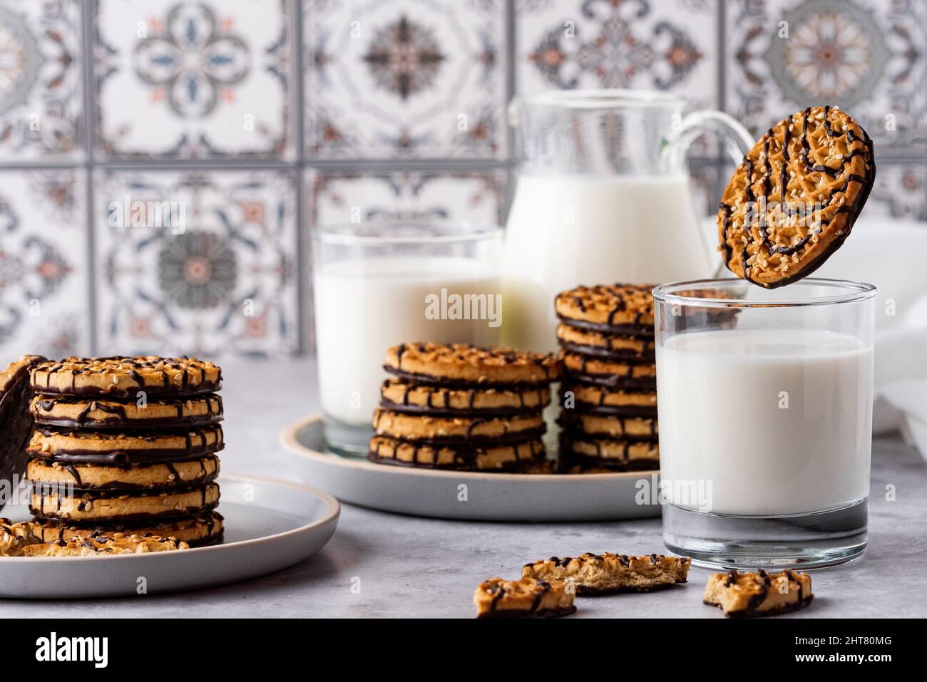 Flying biscuits hi-res stock photography and images - Alamy