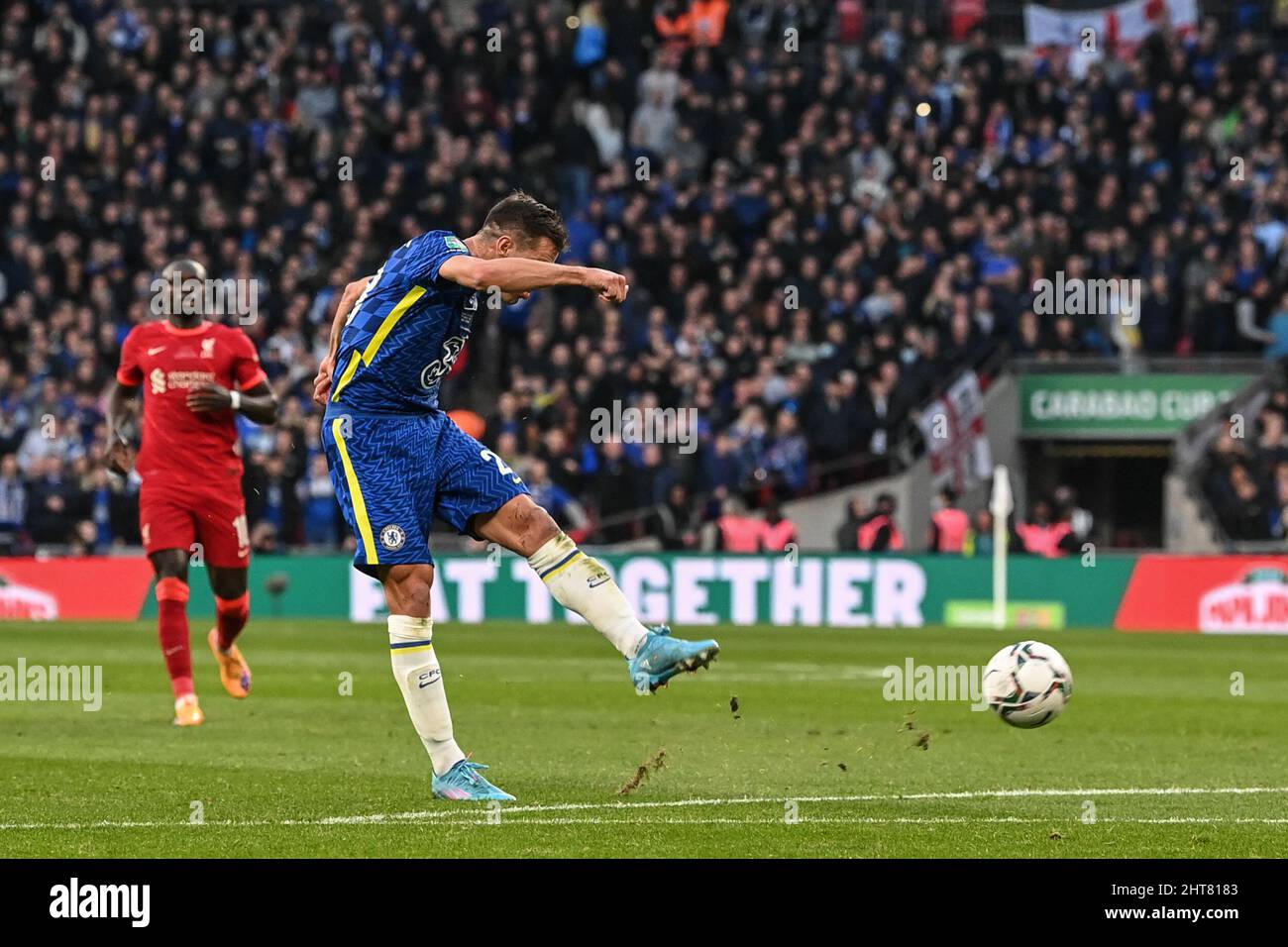 Kai Havertz #29 of Chelsea shoots on goal Stock Photo - Alamy