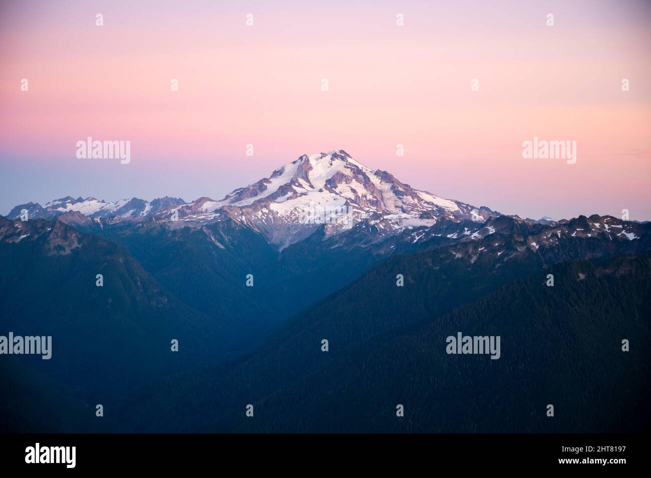 Glacier Peak Volcano in The North Cascades Stock Photo - Alamy