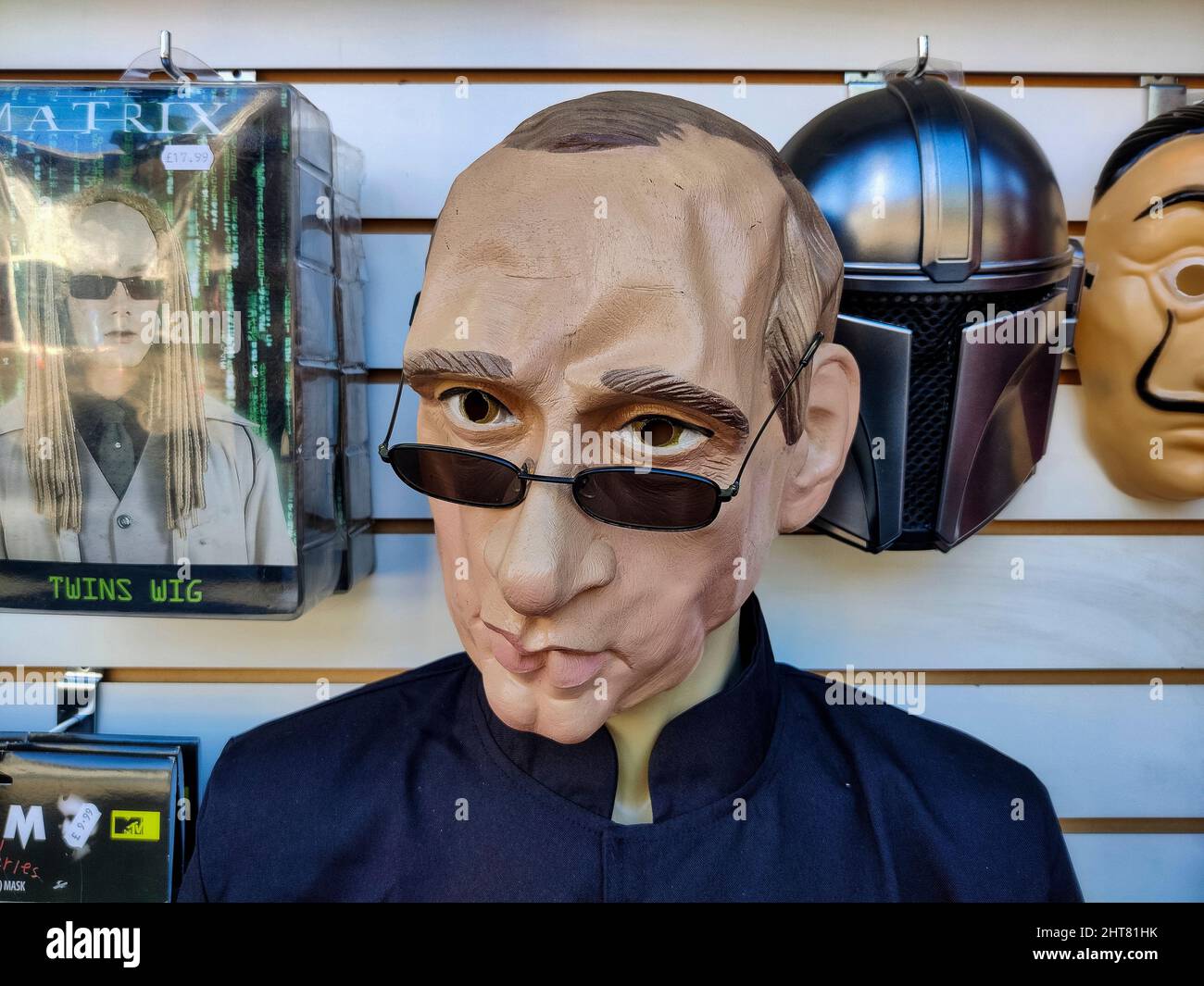 Putin nuclear hi-res stock photography and images - Alamy