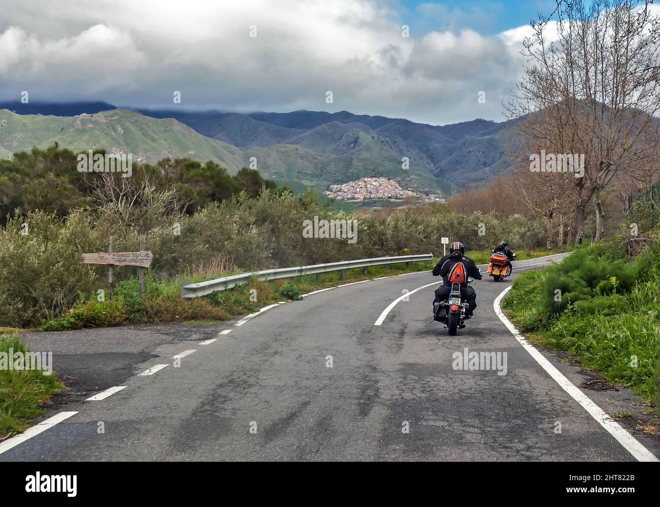 Motorcycle chapter hi-res stock photography and images - Alamy