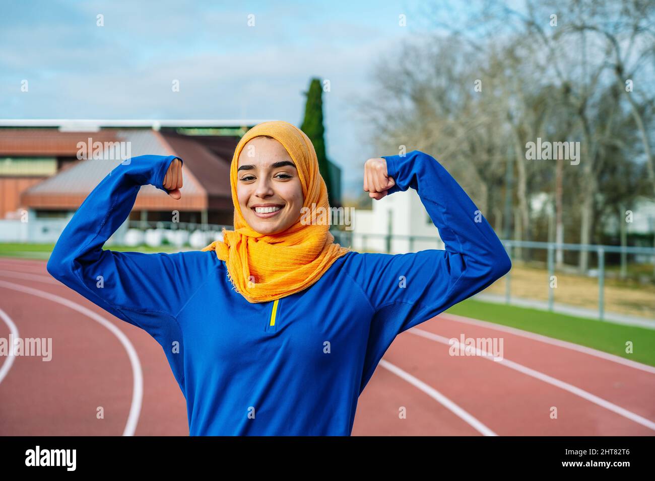 Track runner muscles hi-res stock photography and images - Alamy