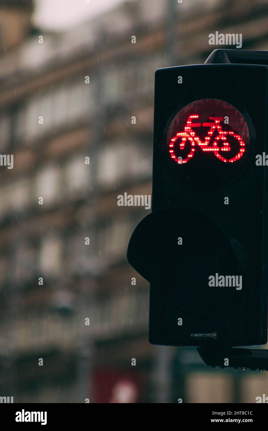 Closeup of a red traffic light Stock Photo - Alamy