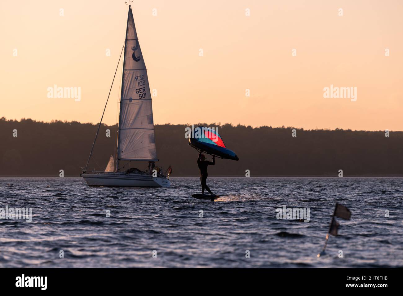 Wing foiler hi-res stock photography and images - Alamy